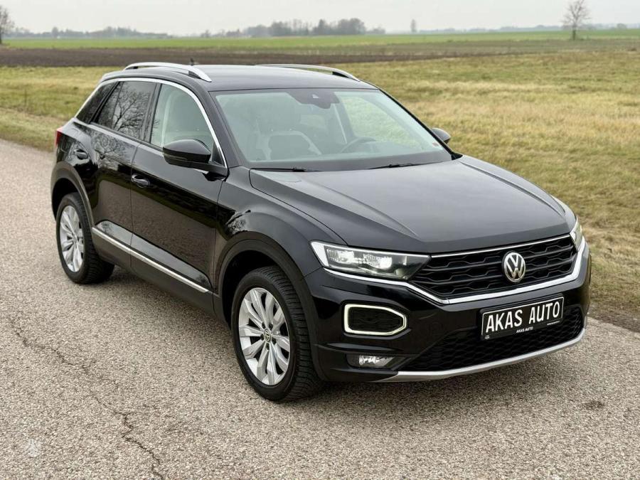 Melns Volkswagen T-Roc 2019 Šauļi, ar dzinēja tilpumu 1.97 L un nobraukumu 190 tūkst. km par 16200 €, foto 2 vietnē AUTOMOTO.COM.LV