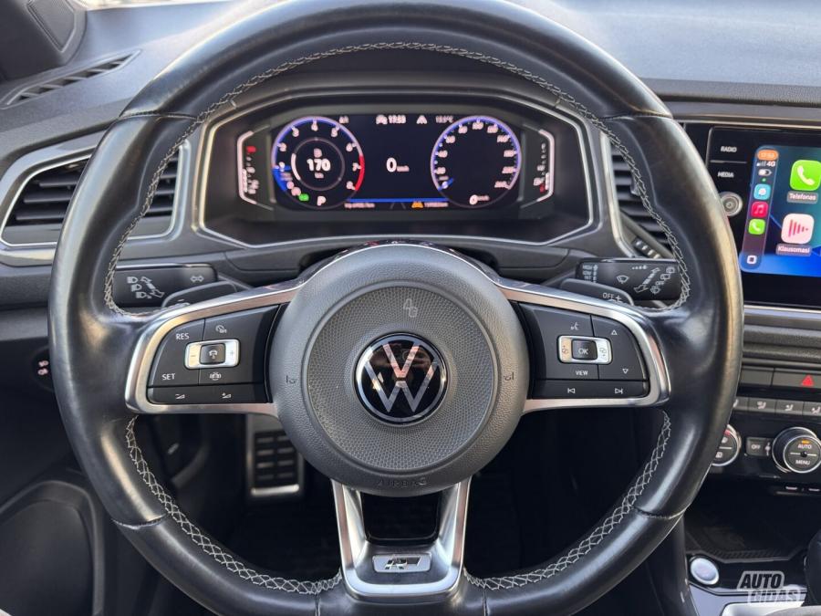 Black Volkswagen T-Roc 2019 in Avizieniai, with an engine capacity of 1.50 L and mileage of 165 thousand km for 18950 €, photo 16 on AUTOMOTO.COM.LV