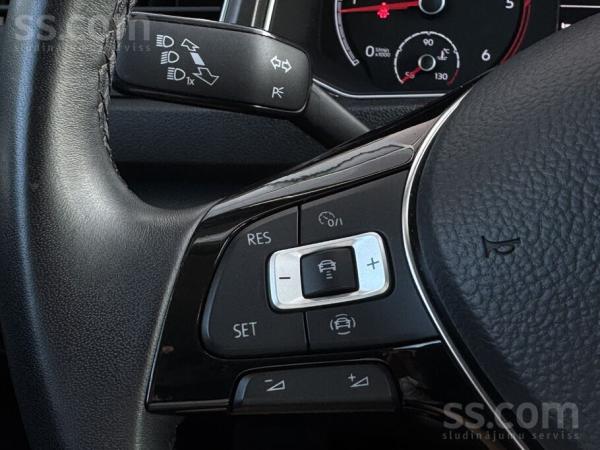 Melns Volkswagen T-Roc 2019 Valmiera, ar dzinēja tilpumu 2.00 L un nobraukumu 71 tūkst. km par 19300 €, foto 10 vietnē AUTOMOTO.COM.LV