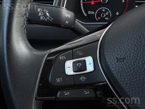 Black Volkswagen T-Roc 2019 in Valmiera, with an engine capacity of 2.00 L and mileage of 71 thousand km for 19300 €, photo 11 on AUTOMOTO.COM.LV