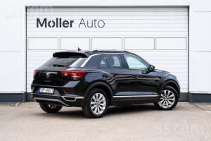 Melns Volkswagen T-Roc 2019 Rīga, ar dzinēja tilpumu 1.50 L un nobraukumu 98 tūkst. km par 17950 €, foto 4 vietnē AUTOMOTO.COM.LV