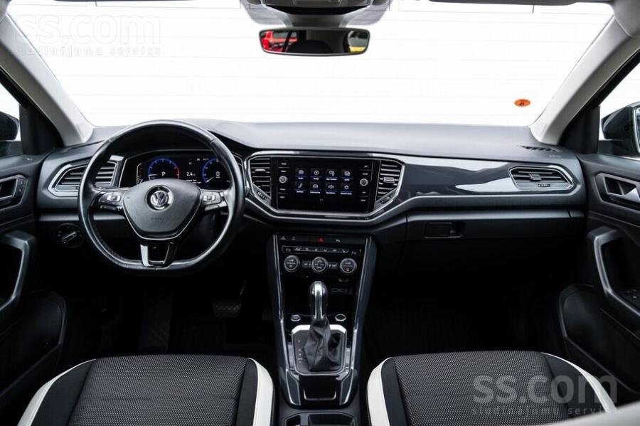 Melns Volkswagen T-Roc 2019 Rīga, ar dzinēja tilpumu 1.50 L un nobraukumu 98 tūkst. km par 17950 €, foto 9 vietnē AUTOMOTO.COM.LV
