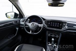 Melns Volkswagen T-Roc 2019 Rīga, ar dzinēja tilpumu 1.50 L un nobraukumu 98 tūkst. km par 17950 €, foto 10 vietnē AUTOMOTO.COM.LV