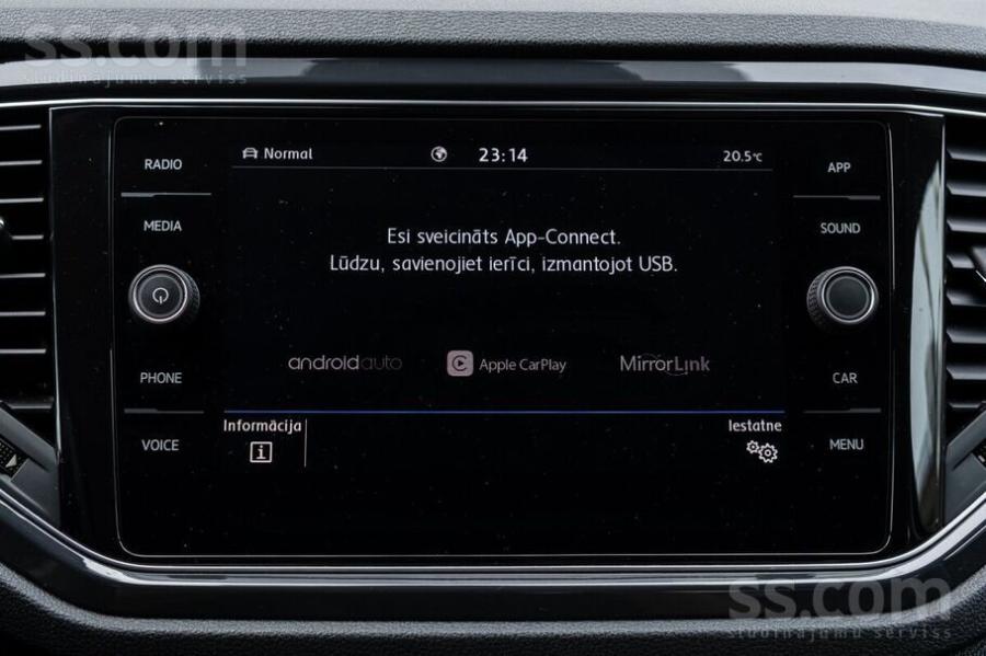 Melns Volkswagen T-Roc 2019 Rīga, ar dzinēja tilpumu 1.50 L un nobraukumu 98 tūkst. km par 17950 €, foto 12 vietnē AUTOMOTO.COM.LV