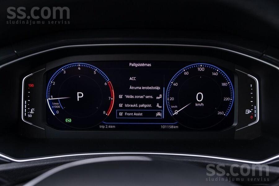 Melns Volkswagen T-Roc 2019 Rīga, ar dzinēja tilpumu 1.50 L un nobraukumu 98 tūkst. km par 17950 €, foto 23 vietnē AUTOMOTO.COM.LV