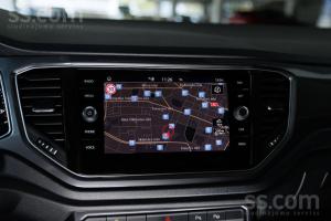 Black Volkswagen T-Roc 2019 in Riga, with an engine capacity of 1.50 L and mileage of 217 thousand km for 15490 €, photo 16 on AUTOMOTO.COM.LV