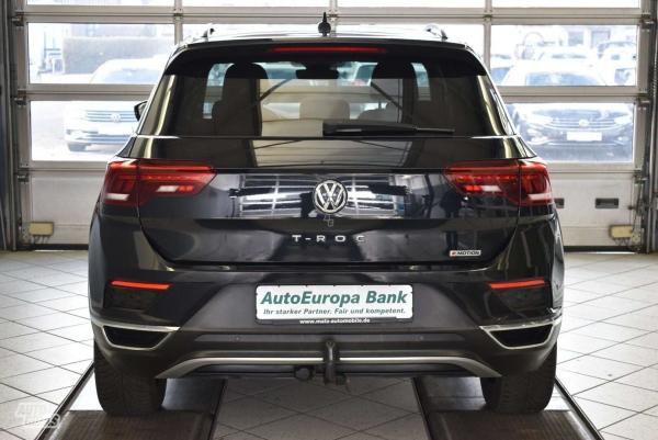 Melns Volkswagen T-Roc 2020 Kauņa, ar dzinēja tilpumu 2.00 L un nobraukumu 72 tūkst. km par 27626 €, foto 5 vietnē AUTOMOTO.COM.LV