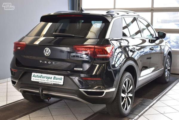 Melns Volkswagen T-Roc 2020 Kauņa, ar dzinēja tilpumu 2.00 L un nobraukumu 72 tūkst. km par 27626 €, foto 6 vietnē AUTOMOTO.COM.LV