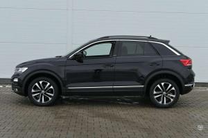 Black Volkswagen T-Roc 2020 in Kretinga, with an engine capacity of 2.00 L and mileage of 228 thousand km for 16499 €, photo 12 on AUTOMOTO.COM.LV
