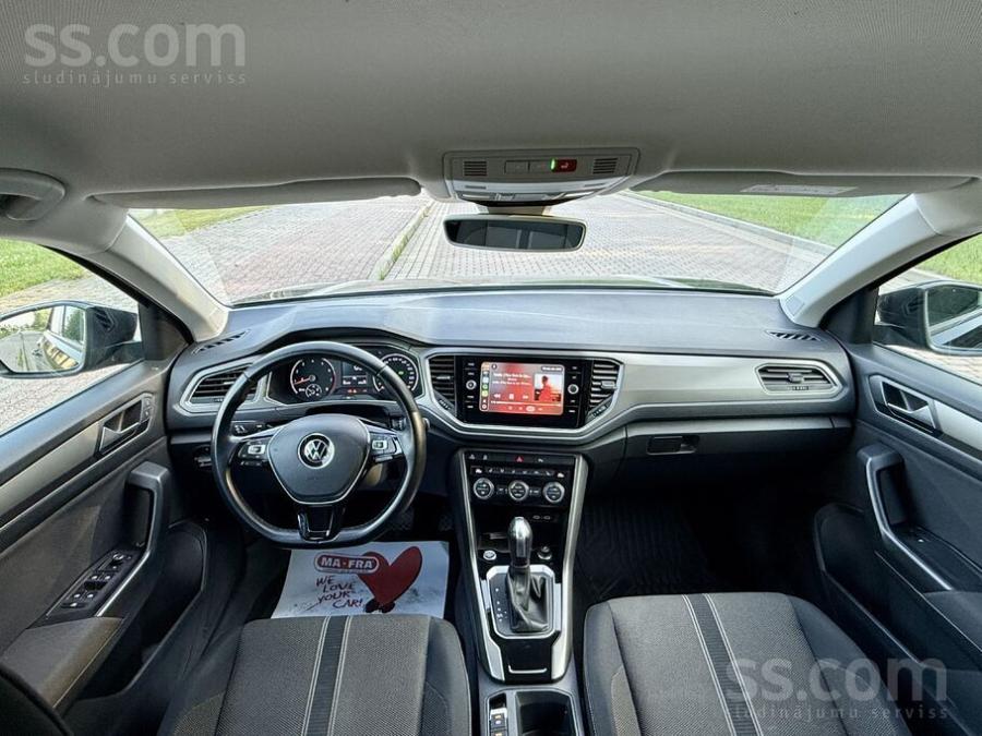 Melns Volkswagen T-Roc 2020 Ventspils, ar dzinēja tilpumu 1.50 L un nobraukumu 81 tūkst. km par 18700 €, foto 4 vietnē AUTOMOTO.COM.LV