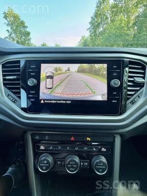 Melns Volkswagen T-Roc 2020 Ventspils, ar dzinēja tilpumu 1.50 L un nobraukumu 81 tūkst. km par 18700 €, foto 7 vietnē AUTOMOTO.COM.LV