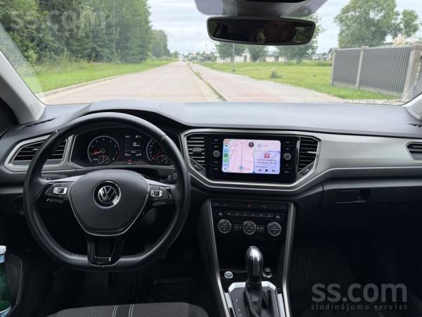Melns Volkswagen T-Roc 2020 Ventspils, ar dzinēja tilpumu 1.50 L un nobraukumu 81 tūkst. km par 17700 €, foto 7 vietnē AUTOMOTO.COM.LV