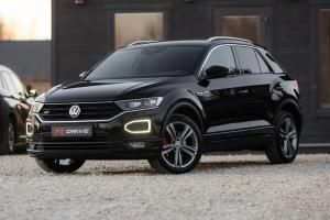Melns Volkswagen T-Roc 2020 Jelgava, ar dzinēja tilpumu 1.50 L un nobraukumu 212 tūkst. km par 15500 €, foto 4 vietnē AUTOMOTO.COM.LV