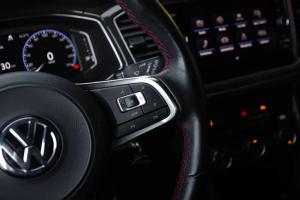Melns Volkswagen T-Roc 2020 Jelgava, ar dzinēja tilpumu 1.50 L un nobraukumu 212 tūkst. km par 15500 €, foto 24 vietnē AUTOMOTO.COM.LV