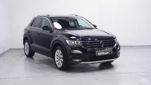 Black Volkswagen T-Roc 2021 in Kaunas, with an engine capacity of 1.50 L and mileage of 56 thousand km for 25901 €, photo 3 on AUTOMOTO.COM.LV