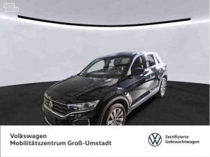 Melns Volkswagen T-Roc 2021 Kauņa, ar dzinēja tilpumu 1.50 L un nobraukumu 69 tūkst. km par 25658 €, foto  vietnē AUTOMOTO.COM.LV