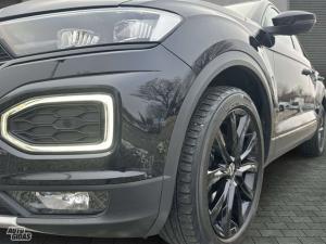 Black Volkswagen T-Roc 2021 in Kaunas, with an engine capacity of 1.50 L and mileage of 74 thousand km for 23152 €, photo 9 on AUTOMOTO.COM.LV
