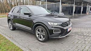 Melns Volkswagen T-Roc 2021 Kauņa, ar dzinēja tilpumu 1.97 L un nobraukumu 178 tūkst. km par 18298 €, foto 3 vietnē AUTOMOTO.COM.LV