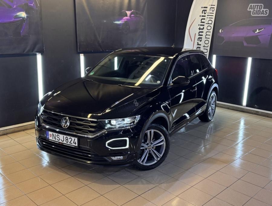 Melns Volkswagen T-Roc 2021 Avižieniai, ar dzinēja tilpumu 1.50 L un nobraukumu 165 tūkst. km par 18950 €, foto 3 vietnē AUTOMOTO.COM.LV