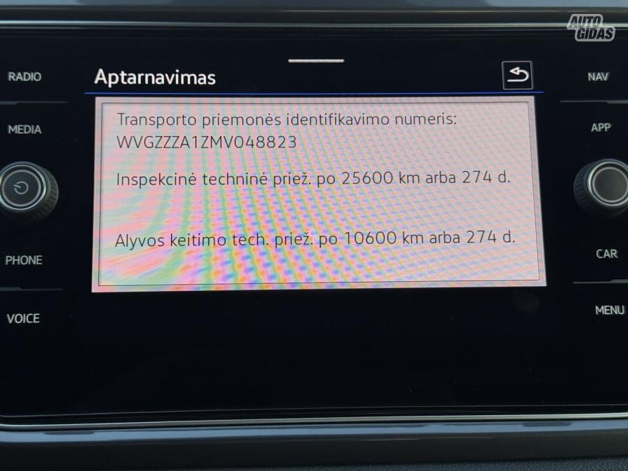 Melns Volkswagen T-Roc 2021 Avižieniai, ar dzinēja tilpumu 1.50 L un nobraukumu 165 tūkst. km par 18950 €, foto 37 vietnē AUTOMOTO.COM.LV