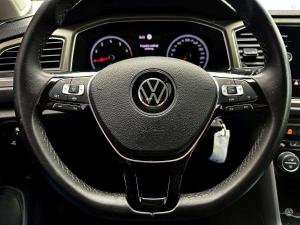 Black Volkswagen T-Roc 2021 in Kaunas, with an engine capacity of 1.00 L and mileage of 219 thousand km for 11500 €, photo 8 on AUTOMOTO.COM.LV