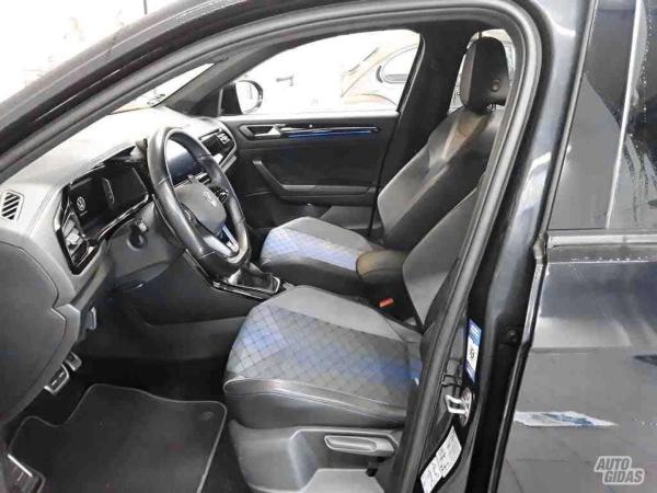 Black Volkswagen T-Roc 2022 in Kaunas, with an engine capacity of 2.00 L and mileage of 89 thousand km for 30967 €, photo 8 on AUTOMOTO.COM.LV