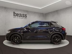 Black Volkswagen T-Roc 2022 in Kaunas, with an engine capacity of 2.00 L and mileage of 30 thousand km for 31857 €, photo 2 on AUTOMOTO.COM.LV