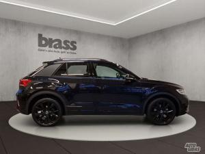 Black Volkswagen T-Roc 2022 in Kaunas, with an engine capacity of 2.00 L and mileage of 30 thousand km for 31857 €, photo 6 on AUTOMOTO.COM.LV