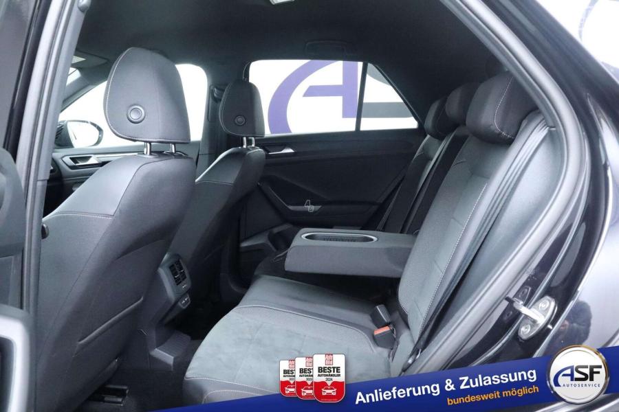 Black Volkswagen T-Roc 2022 in Kaunas, with an engine capacity of 1.50 L and mileage of 47 thousand km for 26380 €, photo 12 on AUTOMOTO.COM.LV