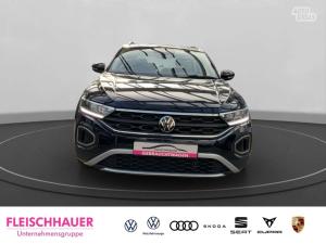 Melns Volkswagen T-Roc 2022 Kauņa, ar dzinēja tilpumu 1.00 L un nobraukumu 51 tūkst. km par 22379 €, foto 2 vietnē AUTOMOTO.COM.LV
