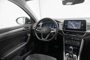 Melns Volkswagen T-Roc 2022 Viļņa, ar dzinēja tilpumu 2.00 L un nobraukumu 147 tūkst. km par 18600 €, foto 10 vietnē AUTOMOTO.COM.LV