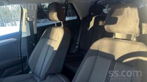 Melns Volkswagen T-Roc 2023 Rīga, ar dzinēja tilpumu 1.50 L un nobraukumu 28 tūkst. km par 25550 €, foto 12 vietnē AUTOMOTO.COM.LV