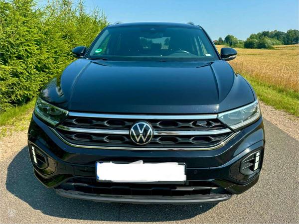 Melns Volkswagen T-Roc 2023 Alīta, ar dzinēja tilpumu 1.97 L un nobraukumu 88 tūkst. km par 23800 €, foto 2 vietnē AUTOMOTO.COM.LV