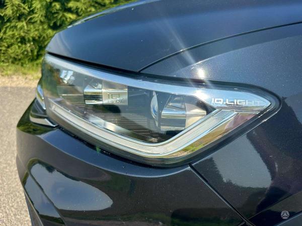 Melns Volkswagen T-Roc 2023 Alīta, ar dzinēja tilpumu 1.97 L un nobraukumu 88 tūkst. km par 23800 €, foto 7 vietnē AUTOMOTO.COM.LV