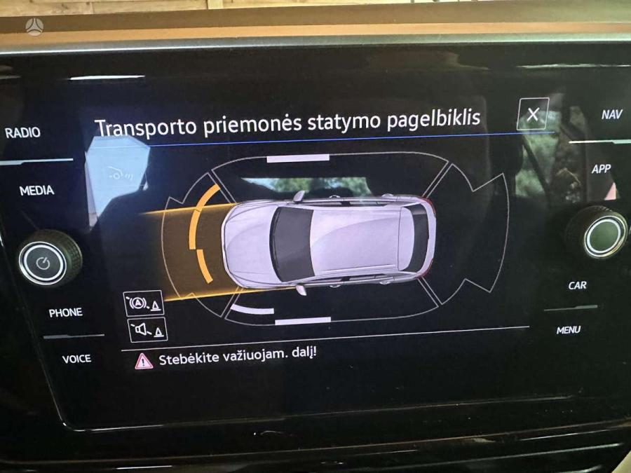 Black Volkswagen T-Roc 2023 in Alytus, with an engine capacity of 1.97 L and mileage of 88 thousand km for 23800 €, photo 21 on AUTOMOTO.COM.LV