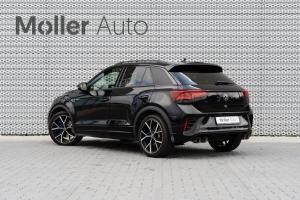 Melns Volkswagen T-Roc 2023 Mārupe, ar dzinēja tilpumu 2.00 L un nobraukumu 34 tūkst. km par 33900 €, foto 4 vietnē AUTOMOTO.COM.LV