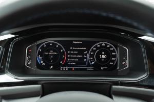 Melns Volkswagen T-Roc 2023 Mārupe, ar dzinēja tilpumu 2.00 L un nobraukumu 34 tūkst. km par 33900 €, foto 16 vietnē AUTOMOTO.COM.LV