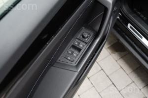 Melns Volkswagen T-Roc 2023 Rīga, ar dzinēja tilpumu 2.00 L un nobraukumu 34 tūkst. km par 33900 €, foto 9 vietnē AUTOMOTO.COM.LV