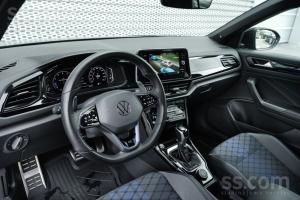 Melns Volkswagen T-Roc 2023 Rīga, ar dzinēja tilpumu 2.00 L un nobraukumu 34 tūkst. km par 33900 €, foto 11 vietnē AUTOMOTO.COM.LV