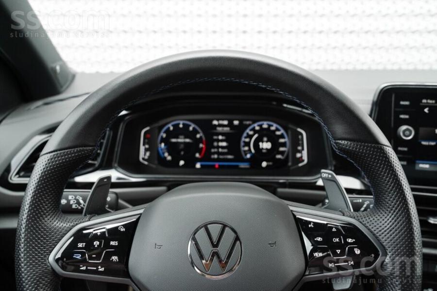 Melns Volkswagen T-Roc 2023 Rīga, ar dzinēja tilpumu 2.00 L un nobraukumu 34 tūkst. km par 33900 €, foto 18 vietnē AUTOMOTO.COM.LV