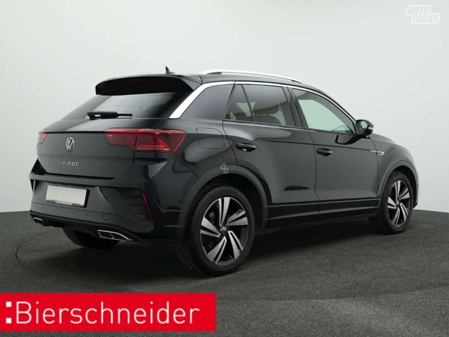 Melns Volkswagen T-Roc 2024 Kauņa, ar dzinēja tilpumu 1.50 L un nobraukumu 23 tūkst. km par 32546 €, foto 3 vietnē AUTOMOTO.COM.LV