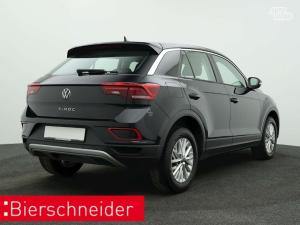 Melns Volkswagen T-Roc 2024 Kauņa, ar dzinēja tilpumu 2.00 L un nobraukumu 20 tūkst. km par 26778 €, foto 6 vietnē AUTOMOTO.COM.LV