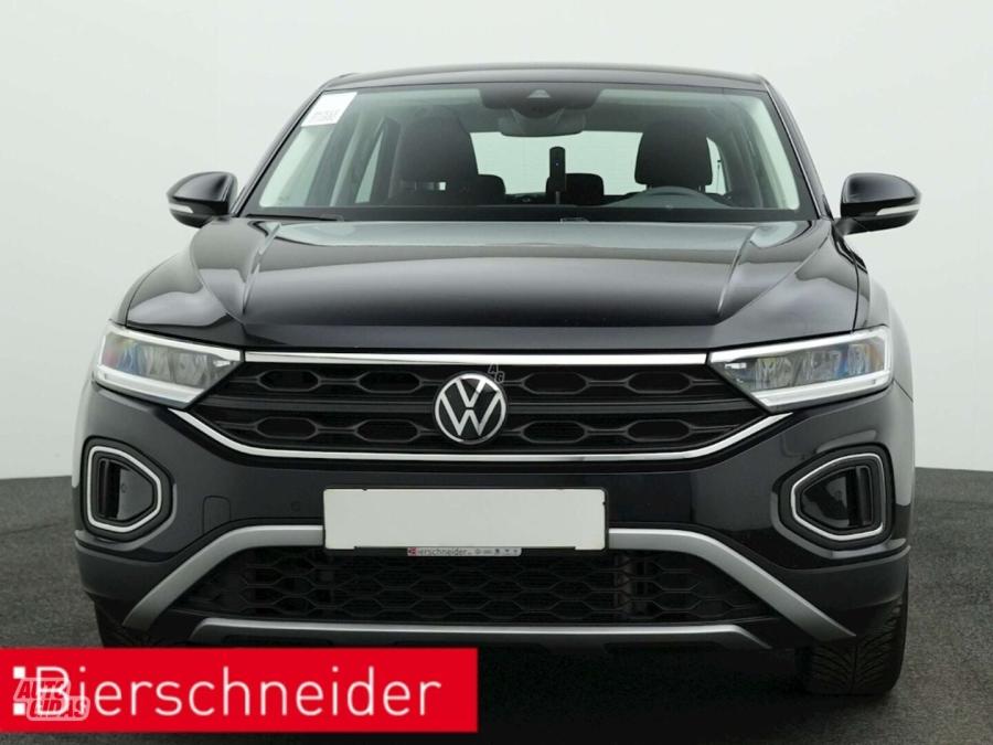 Melns Volkswagen T-Roc 2024 Kauņa, ar dzinēja tilpumu 2.00 L un nobraukumu 20 tūkst. km par 26778 €, foto 9 vietnē AUTOMOTO.COM.LV