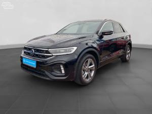 Melns Volkswagen T-Roc 2025 Kauņa, ar dzinēja tilpumu 1.50 L un nobraukumu 15 tūkst. km par 33083 €, foto 2 vietnē AUTOMOTO.COM.LV