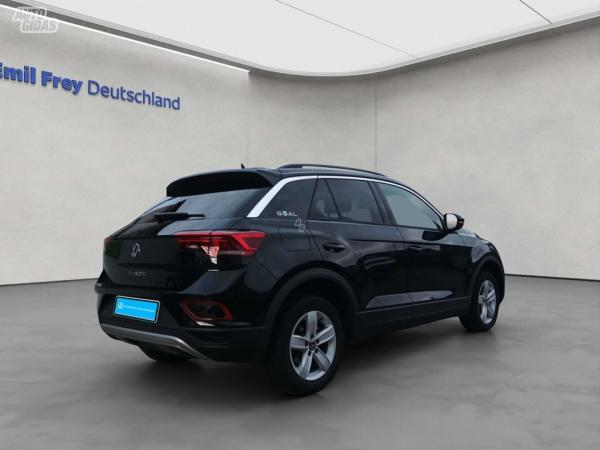 Melns Volkswagen T-Roc 2025 Kauņa, ar dzinēja tilpumu 2.00 L un nobraukumu 25 tūkst. km par 30056 €, foto 8 vietnē AUTOMOTO.COM.LV