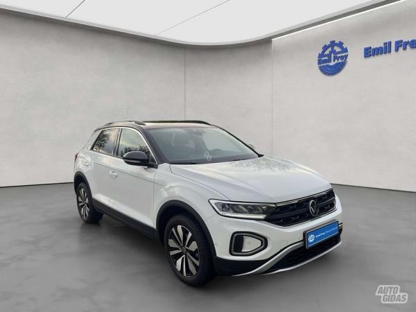 Melns Volkswagen T-Roc 2025 Kauņa, ar dzinēja tilpumu 1.00 L un nobraukumu 12 tūkst. km par 28496 €, foto 8 vietnē AUTOMOTO.COM.LV