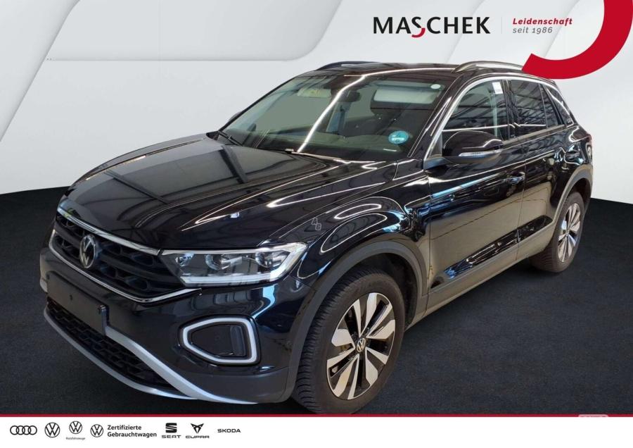 Black Volkswagen T-Roc 2025 in Kaunas, with an engine capacity of 2.00 L and mileage of 26 thousand km for 31795 €, photo 1 on AUTOMOTO.COM.LV