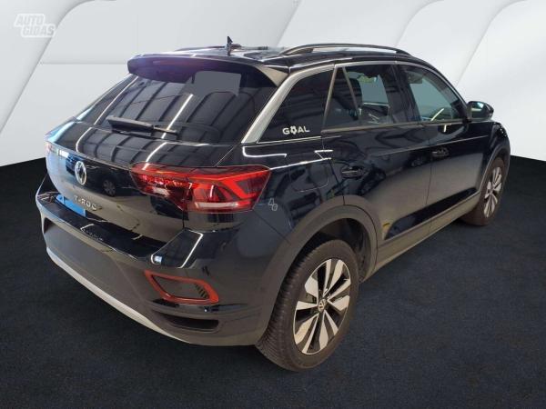 Black Volkswagen T-Roc 2025 in Kaunas, with an engine capacity of 2.00 L and mileage of 26 thousand km for 31795 €, photo 3 on AUTOMOTO.COM.LV