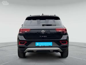 Black Volkswagen T-Roc 2025 in Kaunas, with an engine capacity of 1.00 L and mileage of 23 thousand km for 25312 €, photo 6 on AUTOMOTO.COM.LV