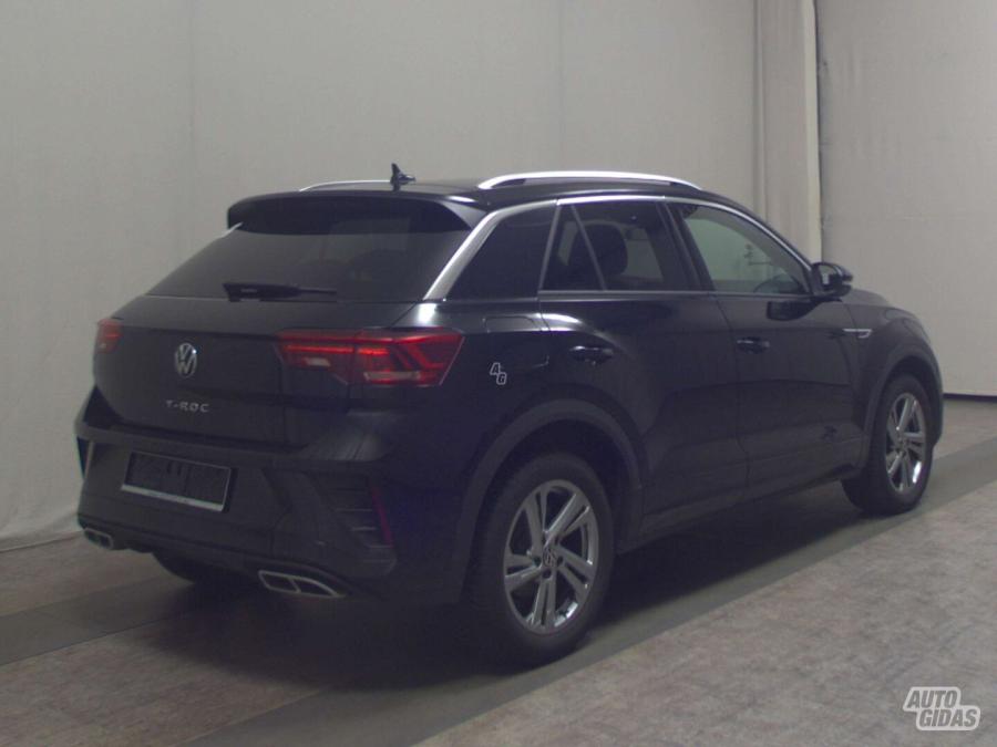 Melns Volkswagen T-Roc 2025 Kauņa, ar dzinēja tilpumu 1.00 L un nobraukumu 27 tūkst. km par 26390 €, foto 4 vietnē AUTOMOTO.COM.LV